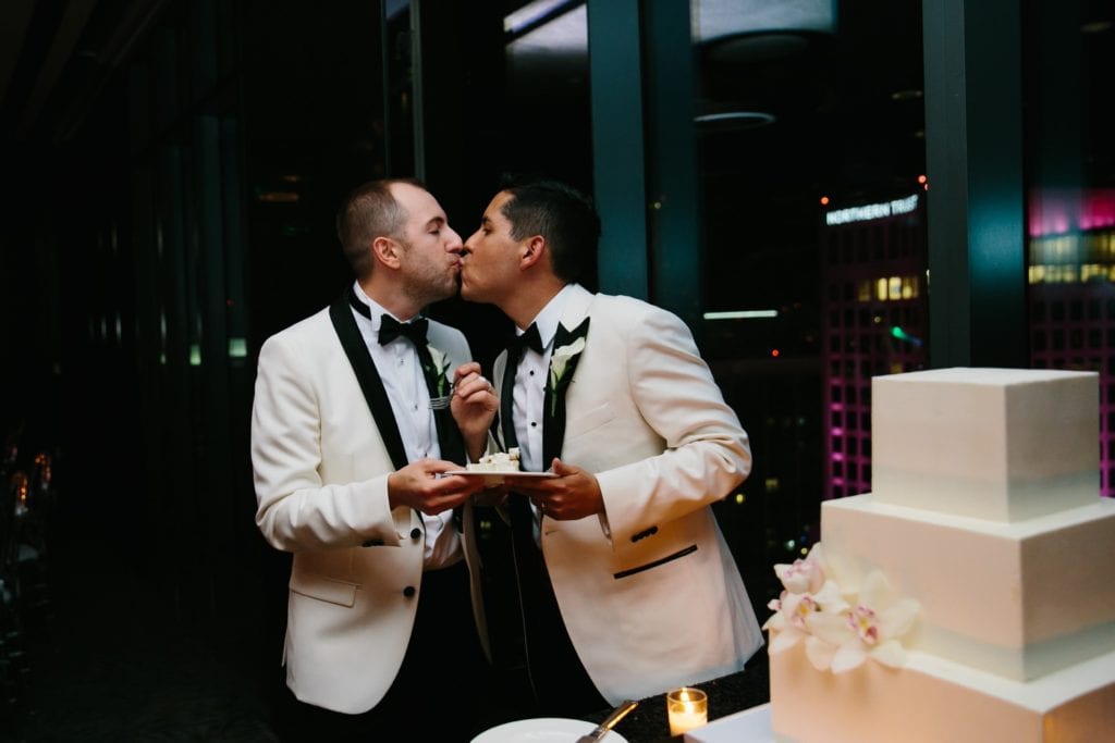 Elegant Chic East Hotel Miami Wedding - Carolina Guzik Photography