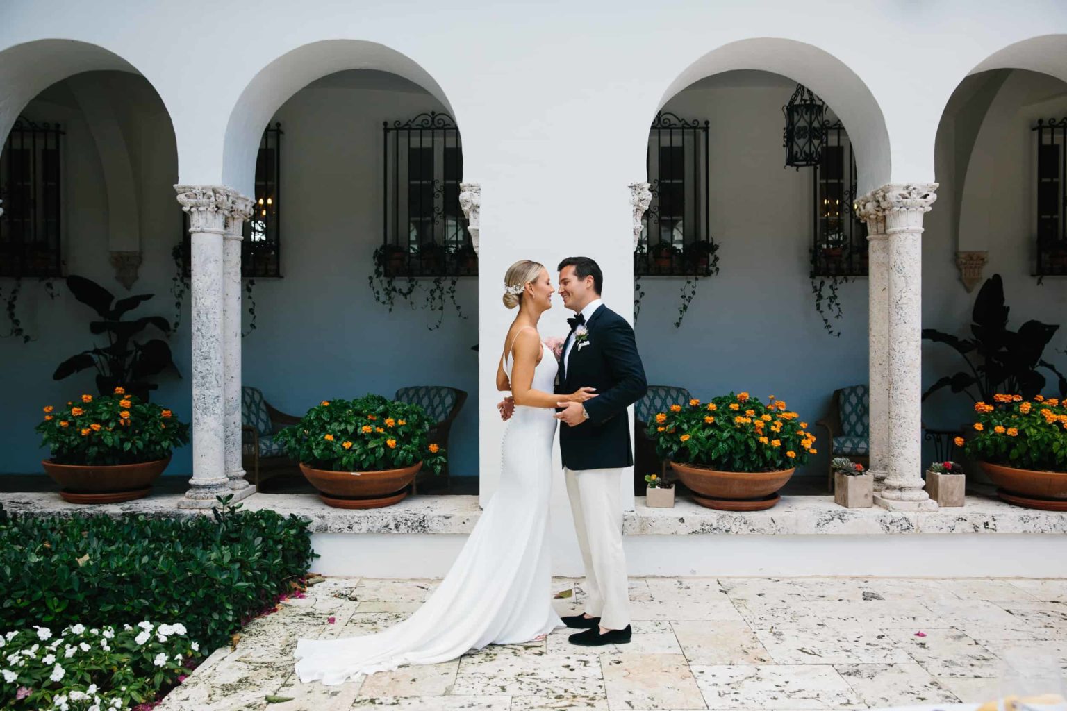 Indian Creek Country Club Wedding - Carolina Guzik Photography